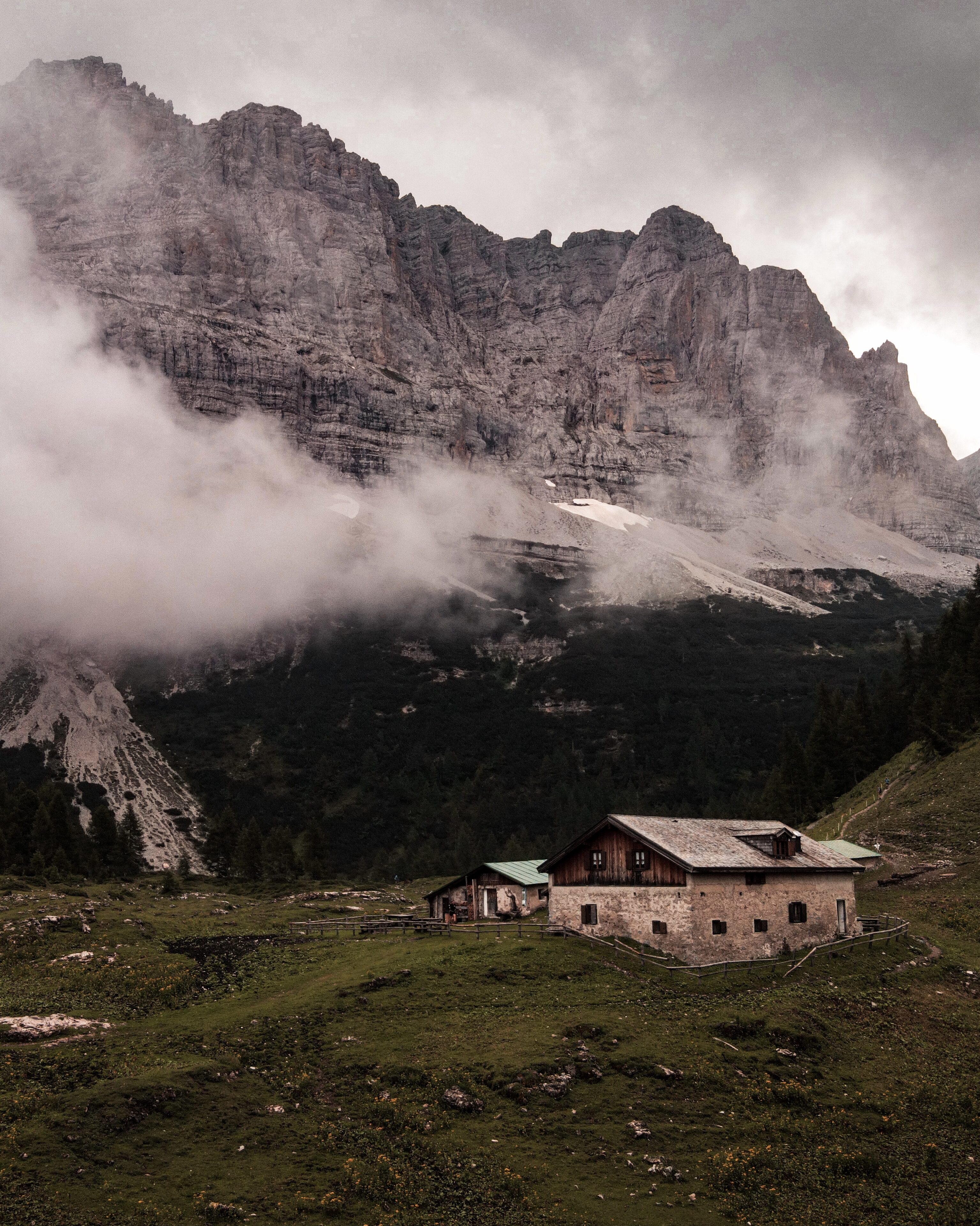 Pohodništvo v Dolomitih | Najlepše možnosti in sprehajalne poti